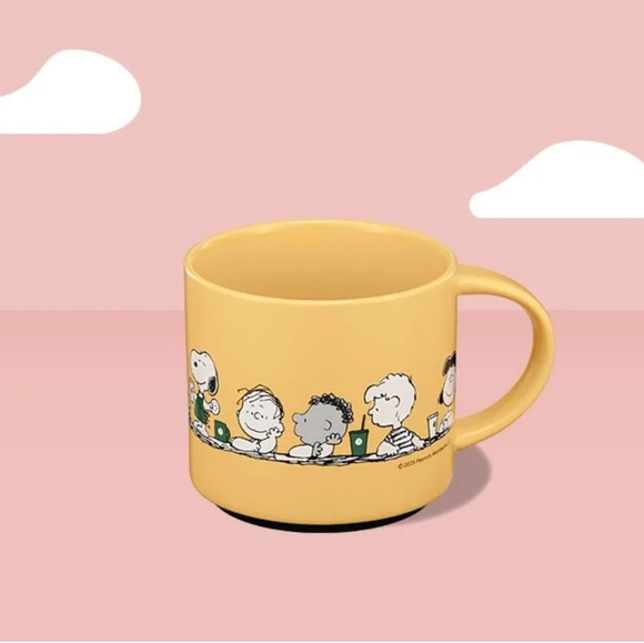 Starbucks | Dining | Starbucks Yellow Peanuts Snoopy Character Mug ...
